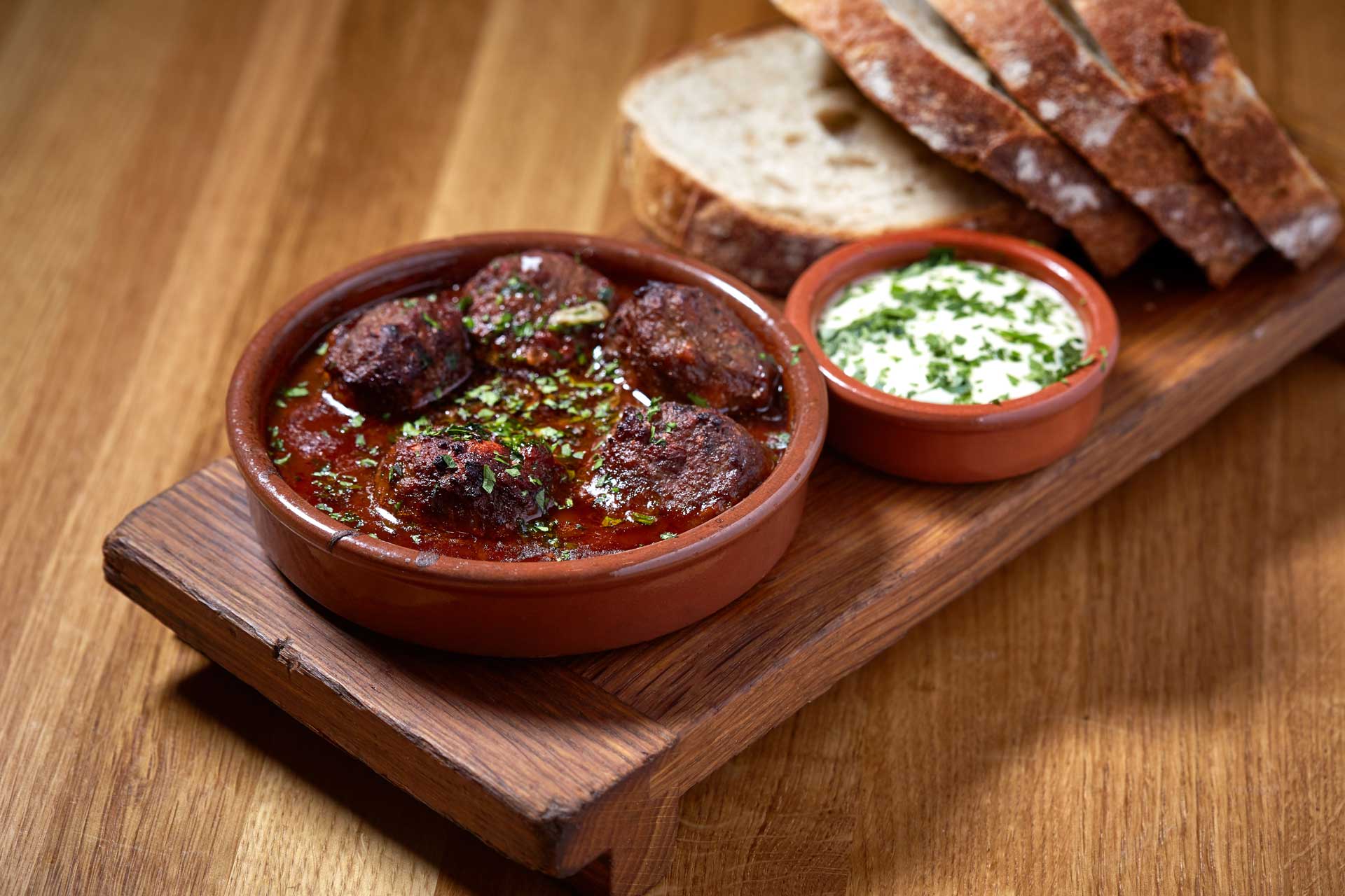 Recipe for Spanish meatballs from Delicatessen - Delicatessen